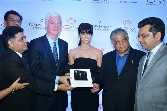 Disha Patani At Launch Om Jewelers Store - Filmibeat