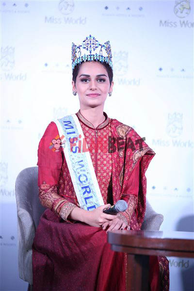 Manushi Chillar Exclusive Photoshoot In Delhi - Filmibeat