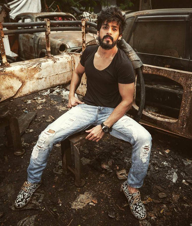 Actor Vishu Reddy Photoshoot - Filmibeat