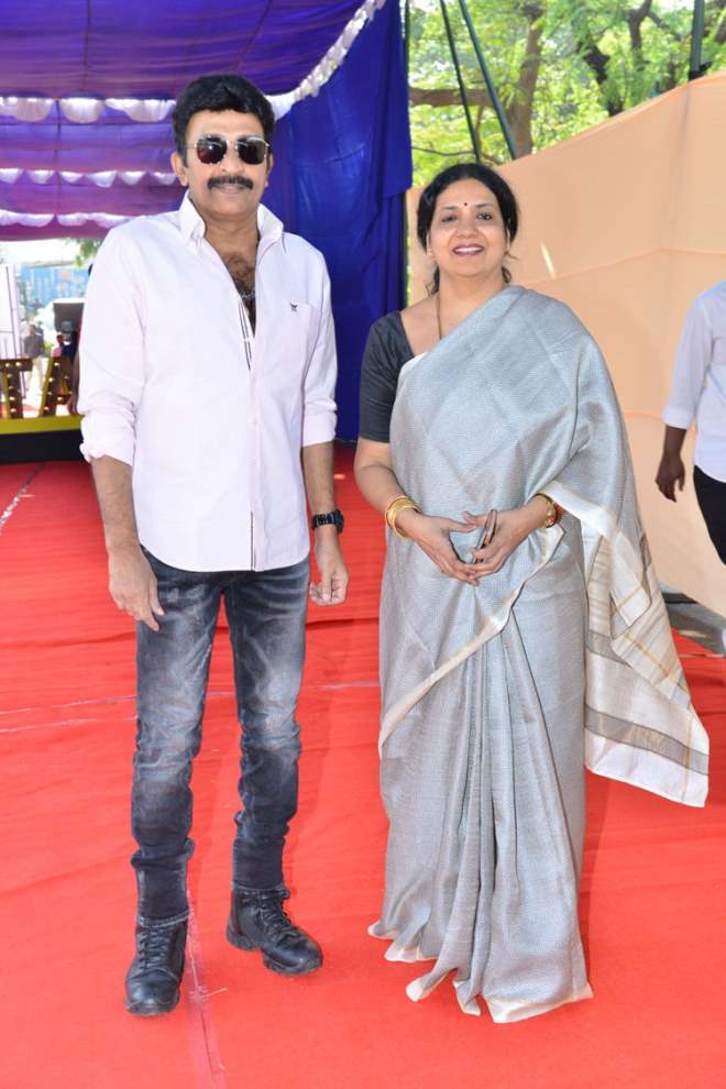 2 States Movie Opening - Filmibeat