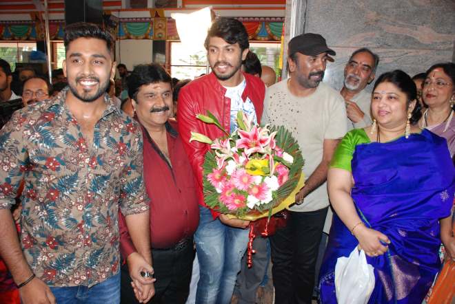 Padde Huli Film Pooja - Filmibeat