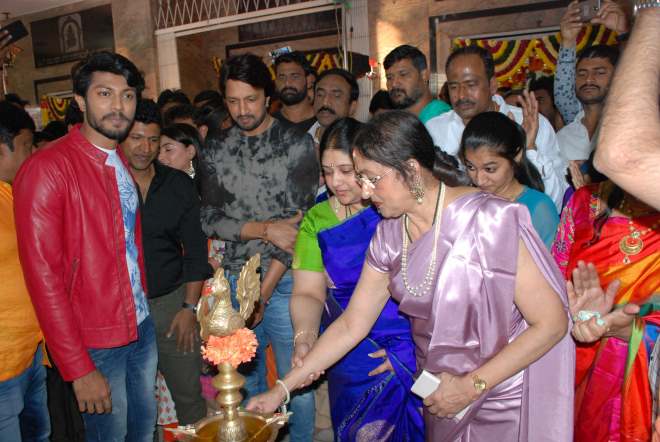 Padde Huli Film Pooja - Filmibeat