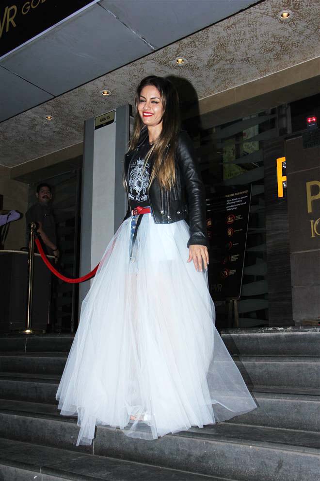 Veere Di Wedding Special Screening - Filmibeat