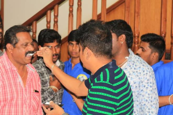 Shiva Rajkumar Celebrates His 56th Birthday With Fans - Filmibeat