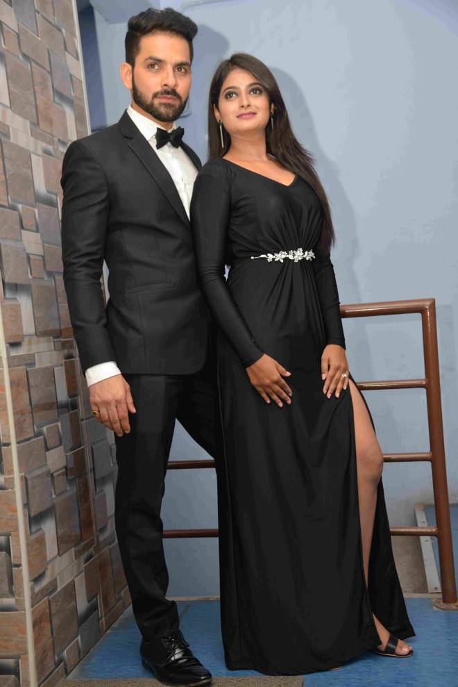 Raju James Bond Movie Pooja And Press Meet - Filmibeat