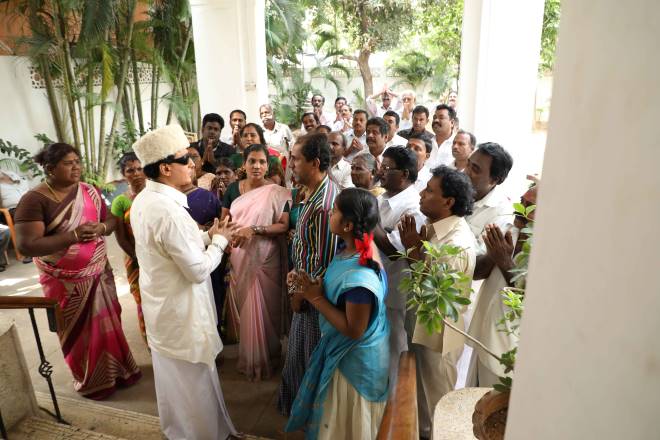 MGR Tamil Movie Tamil Movie: Pooja, Shooting Stills, Location Photos ...