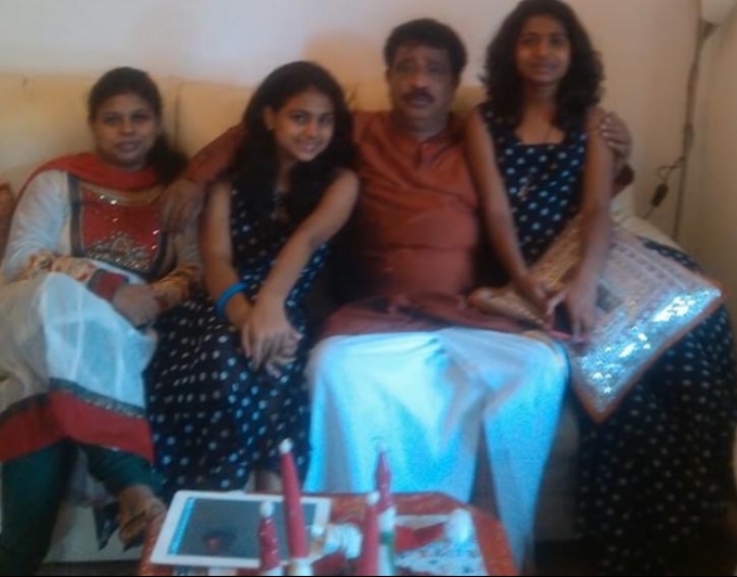 Actor Livingston Family Photos - Filmibeat