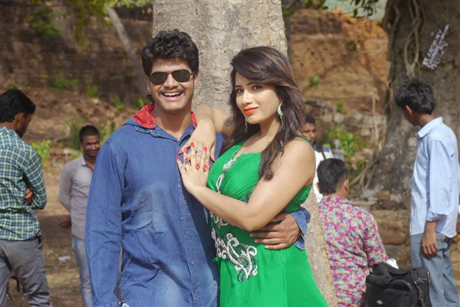 Tantrika Telugu Movie: Pooja, Shooting Stills, Location Photos & First ...