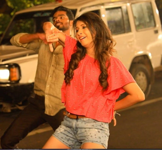 Tarakasura Kannada Movie: Pooja, Shooting Stills, Location Photos ...