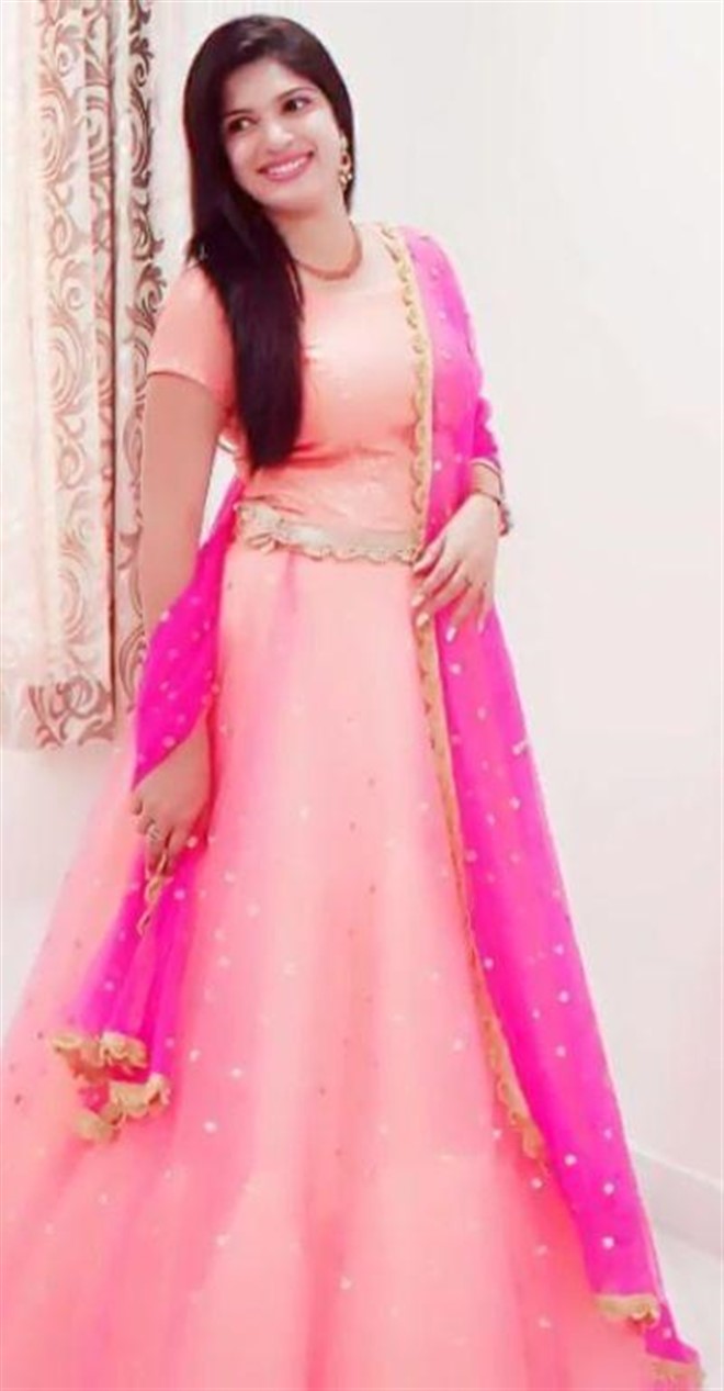 Bigg Boss 2 Contestant Anchor Deepthi Unseen Photos - Filmibeat
