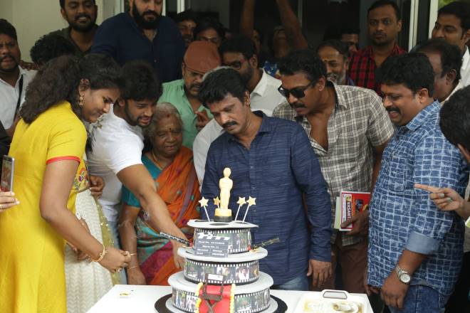 Director Cheran Birthday Celebration Photos - Filmibeat