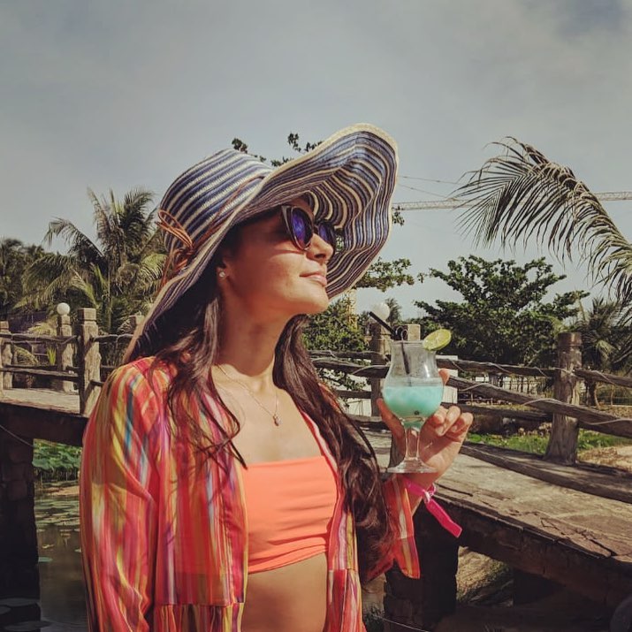 Unseen And Rare Pics Of Andrea Jeremiah - Filmibeat