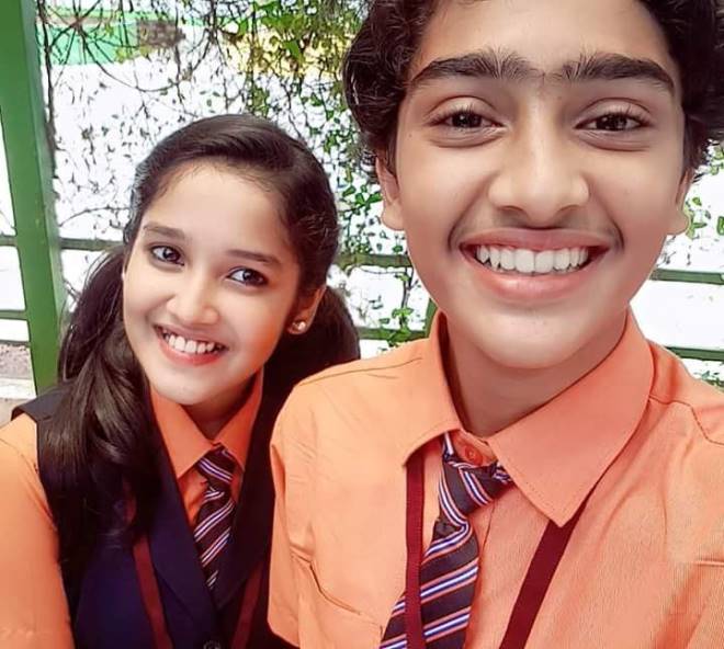 Anikha Family Unseen Photos - Filmibeat