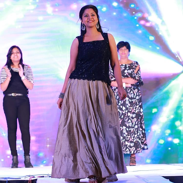 Anjana Photos: Find Latest HD Images, Pictures, Stills & Pics - Filmibeat