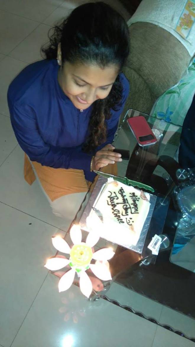 Jayashree Photos: Find Latest HD Images, Pictures, Stills & Pics ...