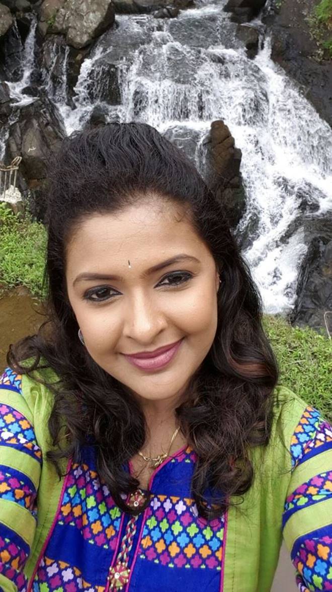 Jayashree Photos: Find Latest HD Images, Pictures, Stills & Pics ...