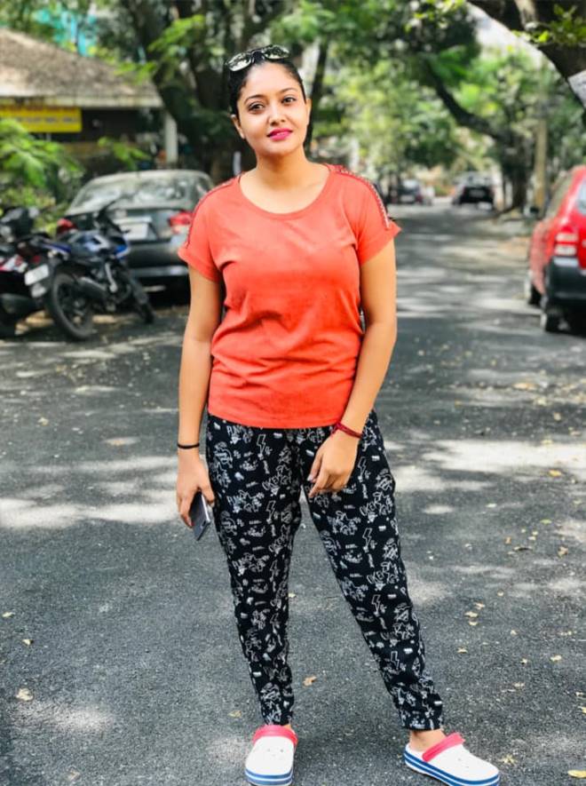 Kruttika Ravindra Photos | Kruttika Ravindra Latest HD Pics |Kruttika ...