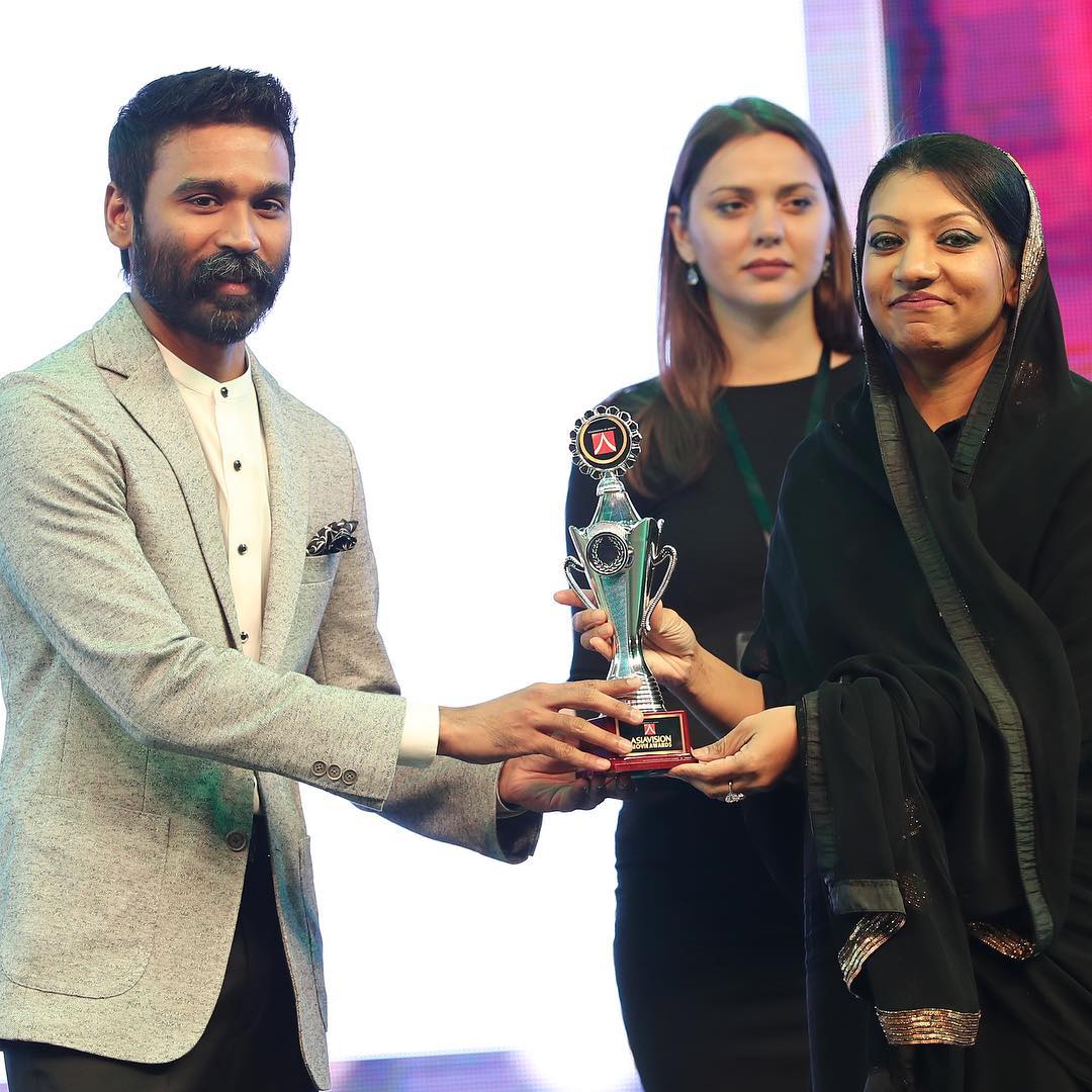 Asia Vision Awards 2019 In Dubai Photos - Filmibeat