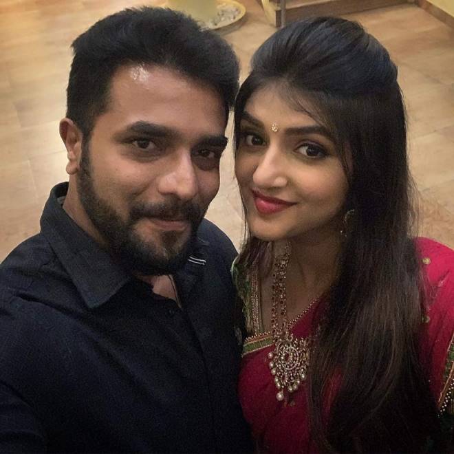 Bharate Kannada Movie: Pooja, Shooting Stills, Location Photos & First ...