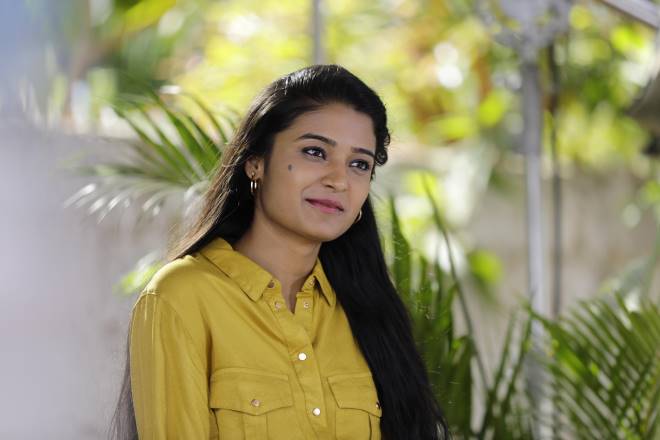 Mahira Kannada Movie: Pooja, Shooting Stills, Location Photos & First ...