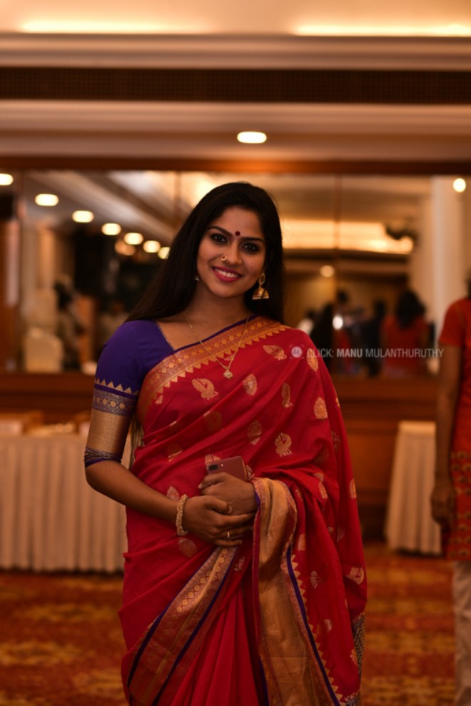 Swasika Photos: Find Latest HD Images, Pictures, Stills & Pics - Filmibeat