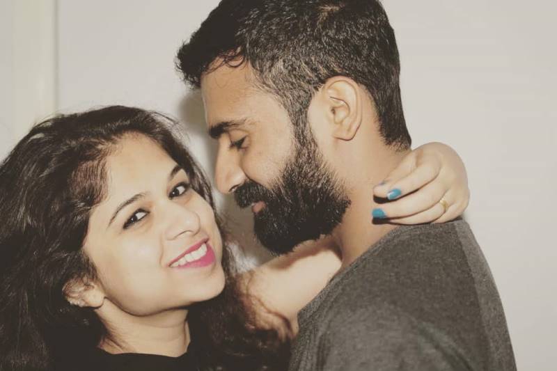 Kannada Actor Loose Maada Yogesh And Sahitya Romantic Photos - Filmibeat