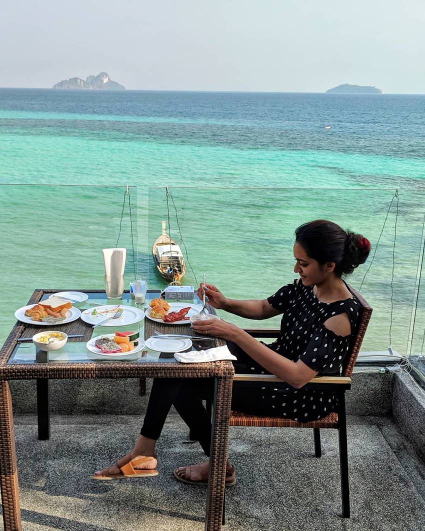 Venkatesh Daughter Aashritha Daggubati Unseen Photos - Filmibeat