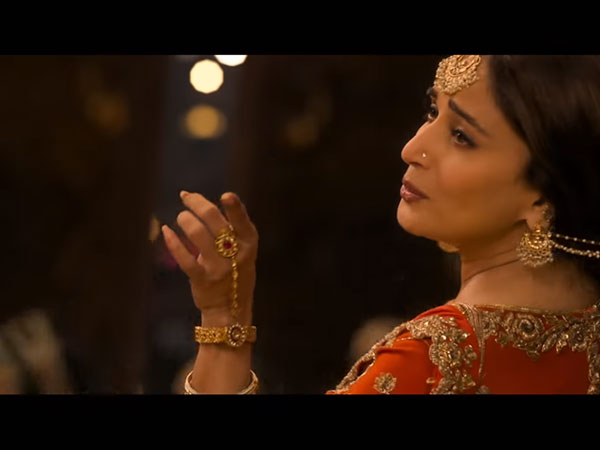 Kalank Bollywood Movie: Pooja, Shooting Stills, Location Photos & First ...