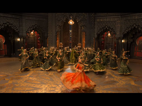 Kalank Bollywood Movie: Pooja, Shooting Stills, Location Photos & First ...