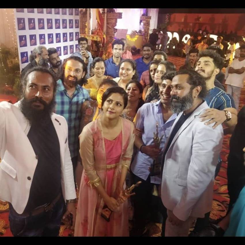 KGF Villain Garuda Unseen Photos - Filmibeat