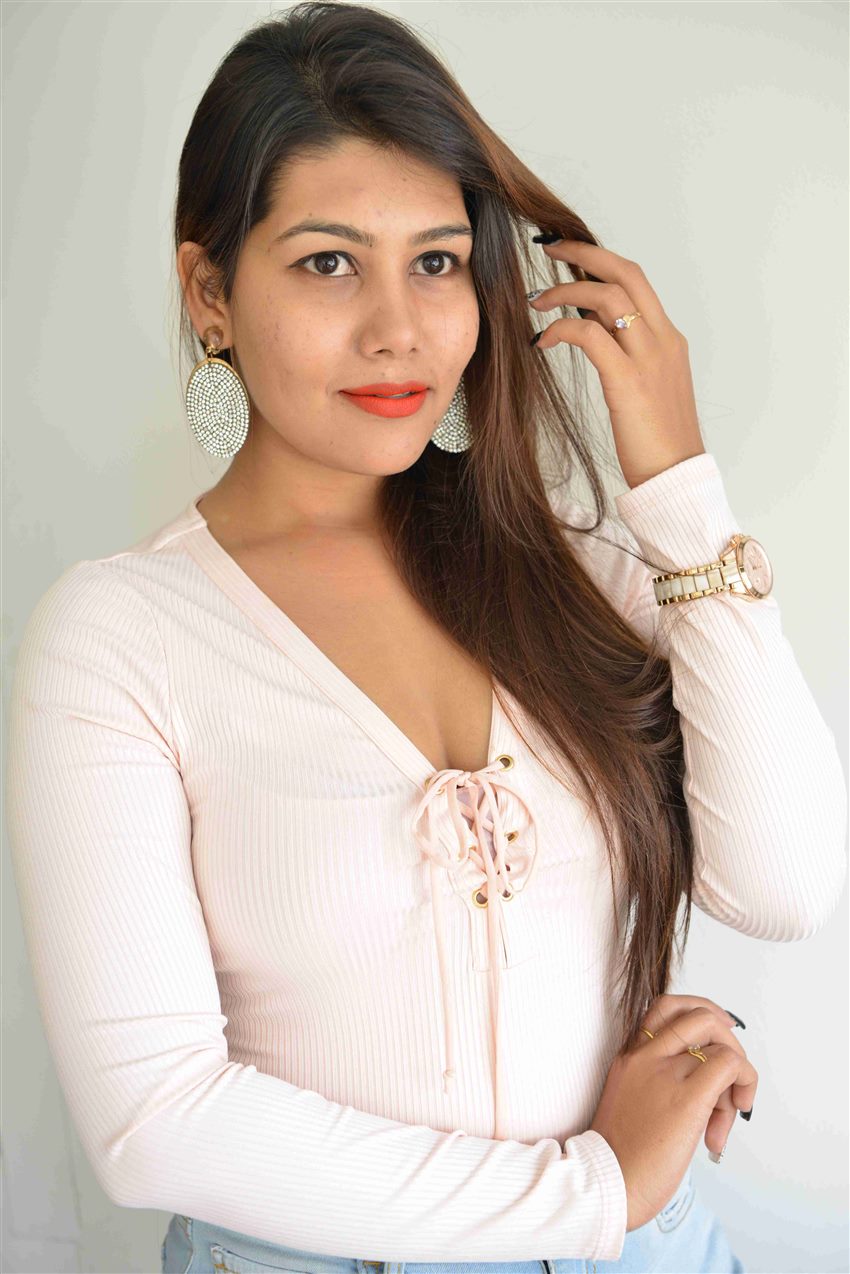 80+ Rachana Smith Photos: Find Latest HD Images, Pictures, Stills ...