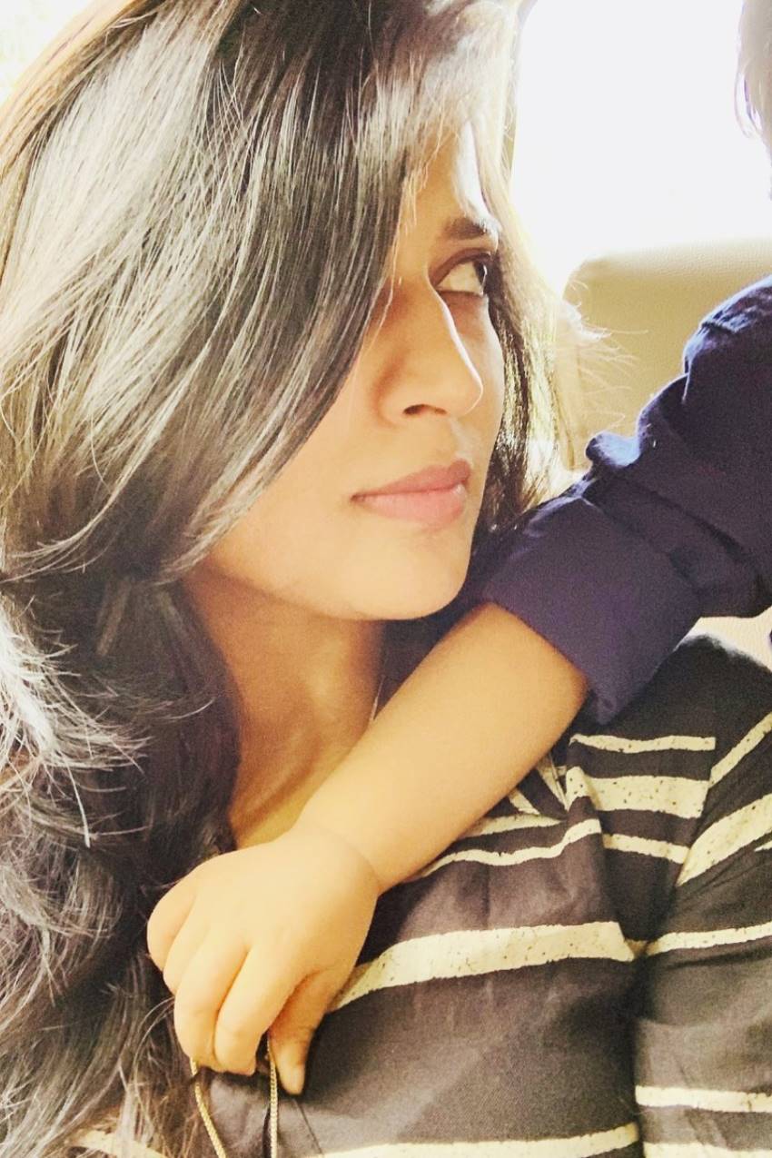 Actor Vijayalakshmi Family Unseen Photos - Filmibeat