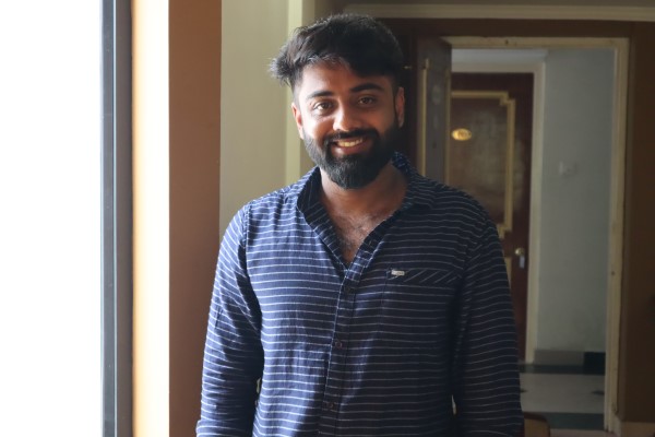 Karthik Ramakrishnan Photos: Find Latest HD Images, Pictures, Stills ...