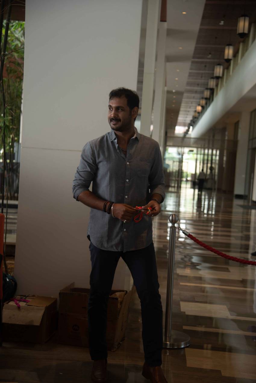 Kailash Photos | Kailash Latest HD Pics |Kailash New Images - Filmibeat