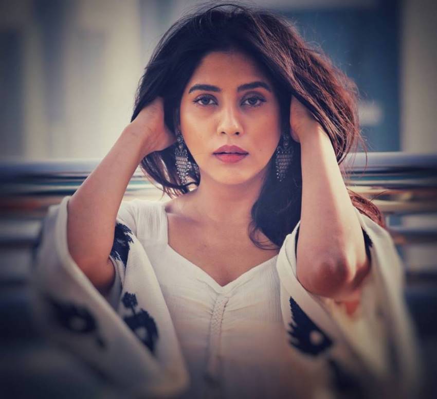 Karuna Dogra Photos: Find Latest HD Images, Pictures, Stills & Pics ...