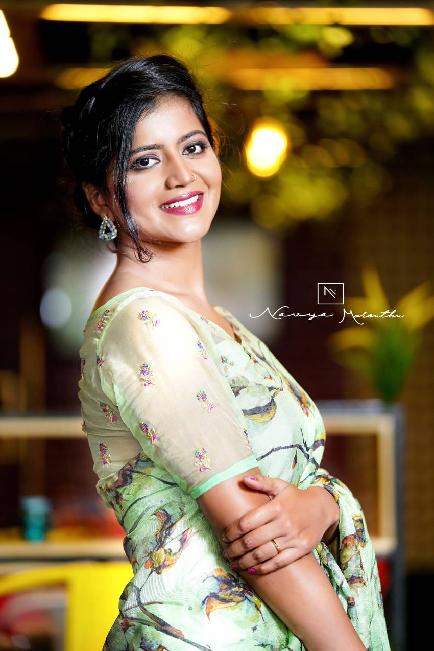 Shiva Jyothi Savithri Photos: Find Latest HD Images, Pictures, Stills ...