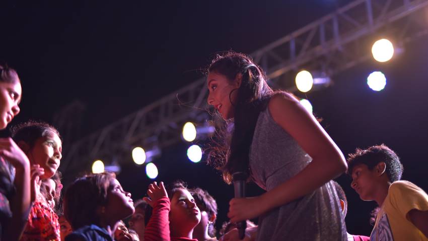 California Based Pop Singer Hitha 14 Years Girl Performs In Chennai ...