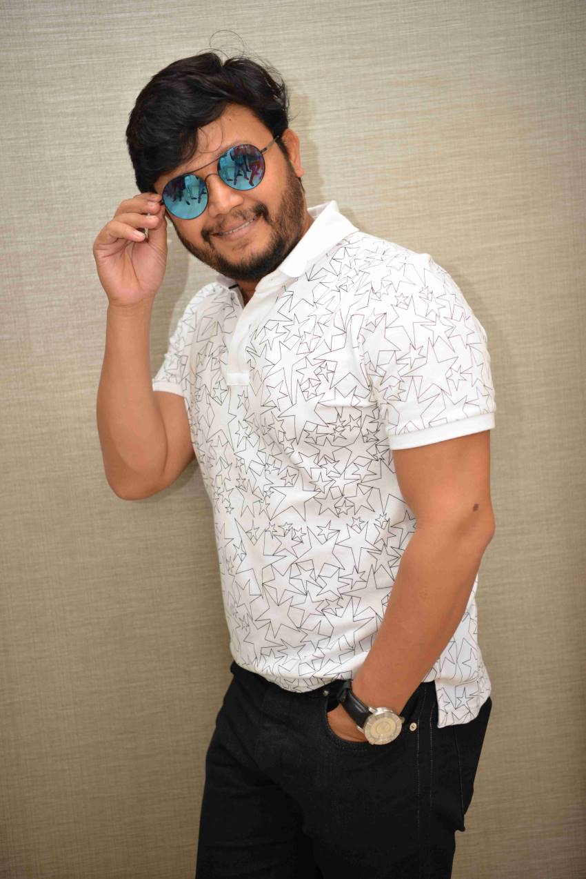 Gimmick Movie Press Meet Photos - Filmibeat