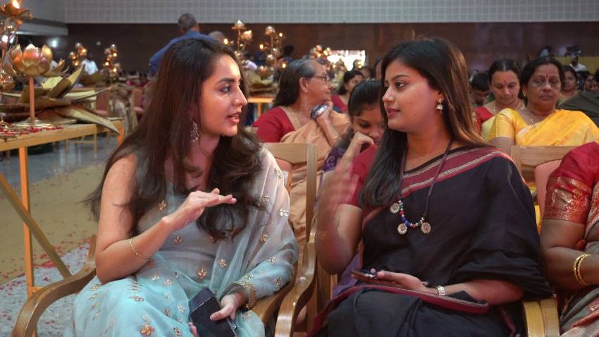 Malayalam Actor Hemanth Menon Enters Wedlock With Alina - Filmibeat