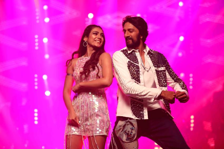 Pailwaan Kannada Movie: Pooja, Shooting Stills, Location Photos & First ...