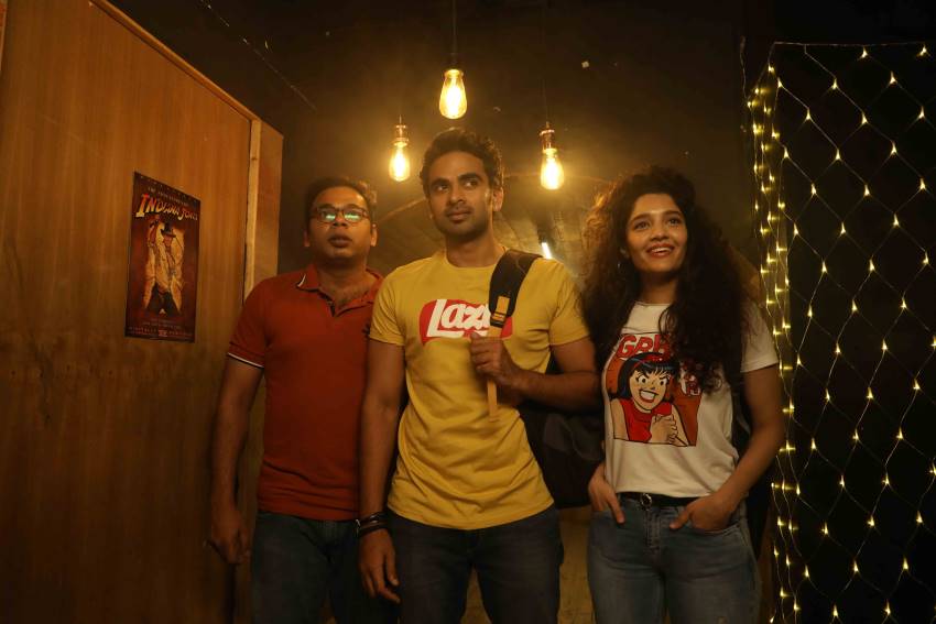 Oh My Kadavule Tamil Movie: Pooja, Shooting Stills, Location Photos ...