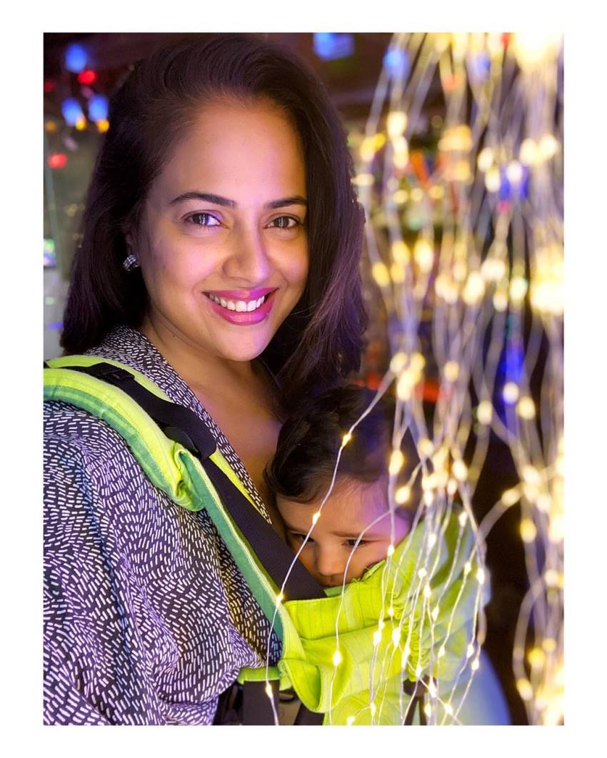 Sameera Reddy Photos | Sameera Reddy Latest HD Pics |Sameera Reddy New ...