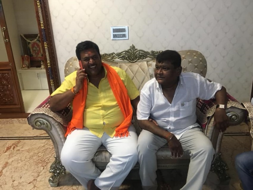 Unseen Photos of Kannada Comedy Actor Bullet Prakash - Filmibeat
