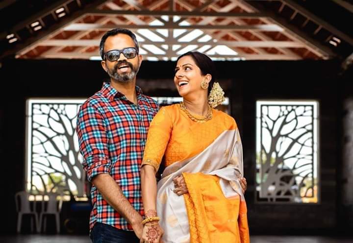 KGF Director Prashanth Neel Family Photos - Filmibeat