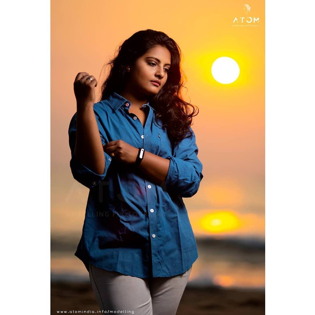 30+ Pooja Ramakrishnan Photos: Find Latest HD Images, Pictures, Stills ...
