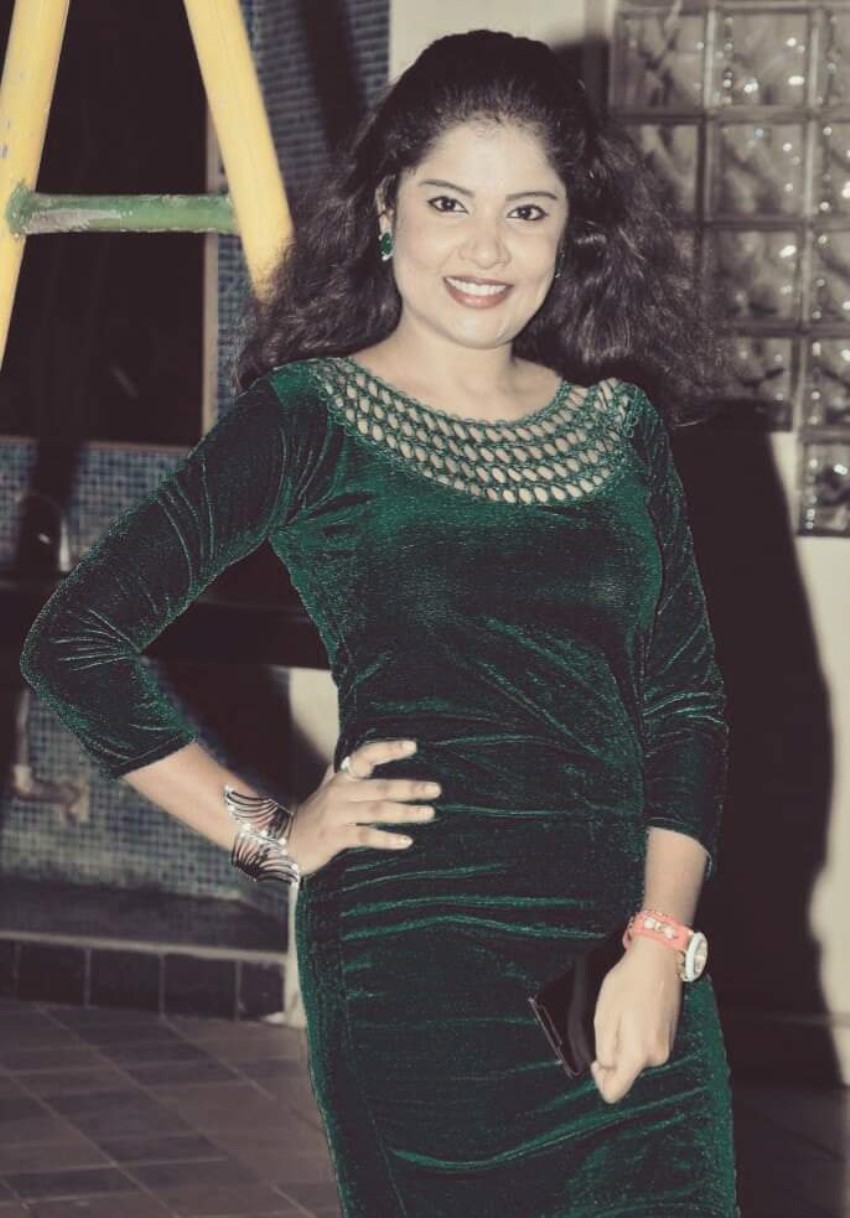 Actress Sabbita Roi's hot photos - Filmibeat