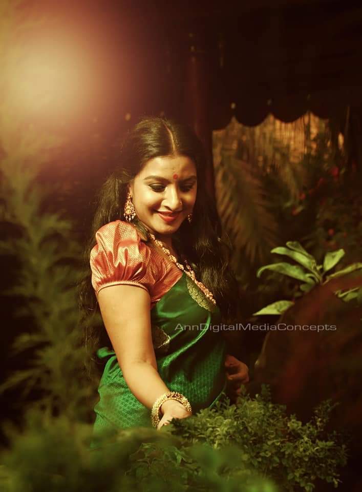 Alphy Panjikaran Photos: Find Latest HD Images, Pictures, Stills & Pics ...