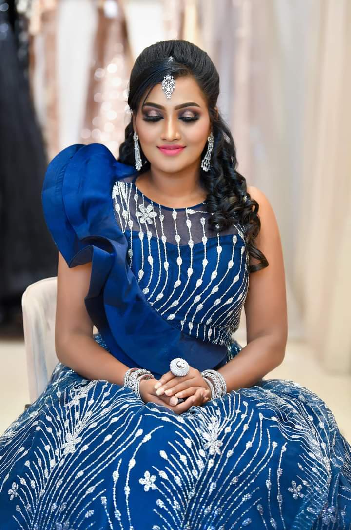 30+ Divya Thiravidamani Photos: Find Latest HD Images, Pictures, Stills ...