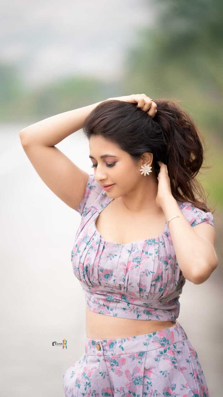 100+ Manvitha Kamath Photos: Find Latest HD Images, Pictures, Stills ...