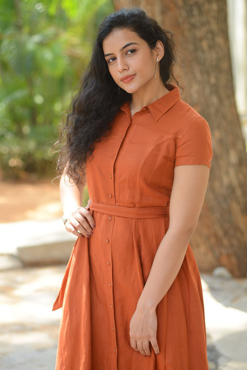 Sanchitha Poonacha Photos | Sanchitha Poonacha Latest HD Pics ...